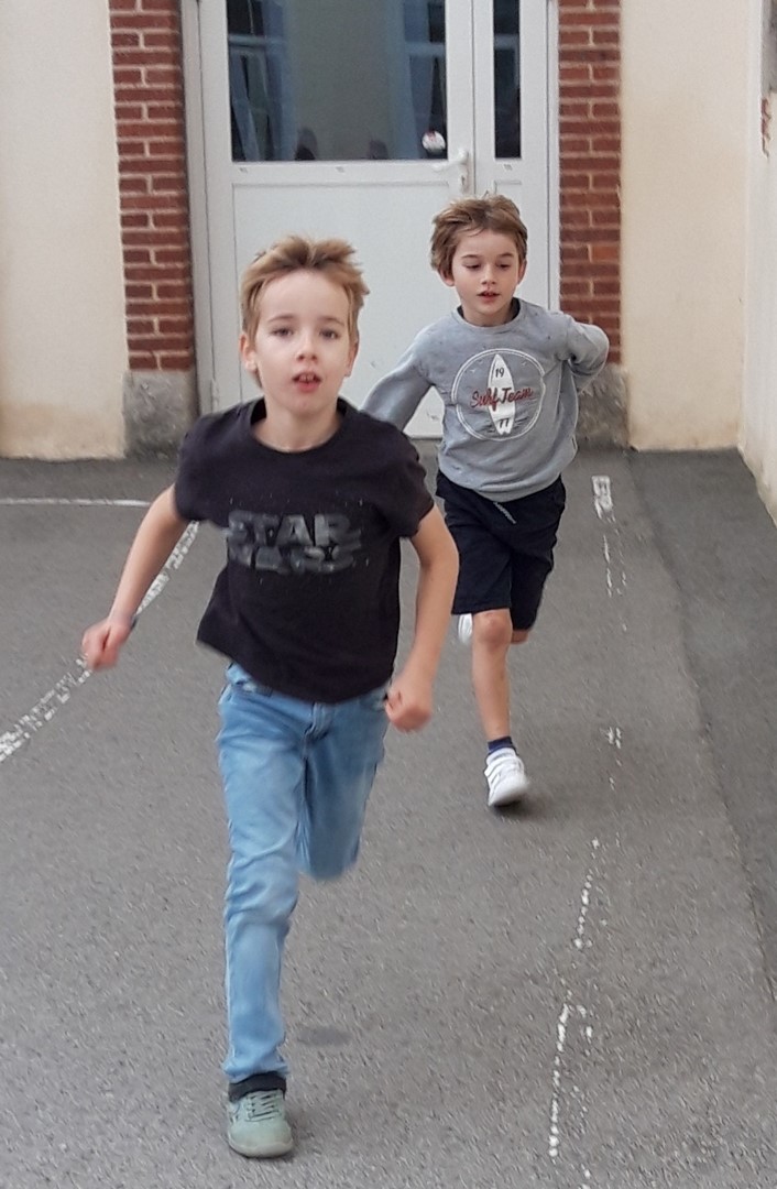 La course longue en CE1-CE2 – Ecole Sainte Anne